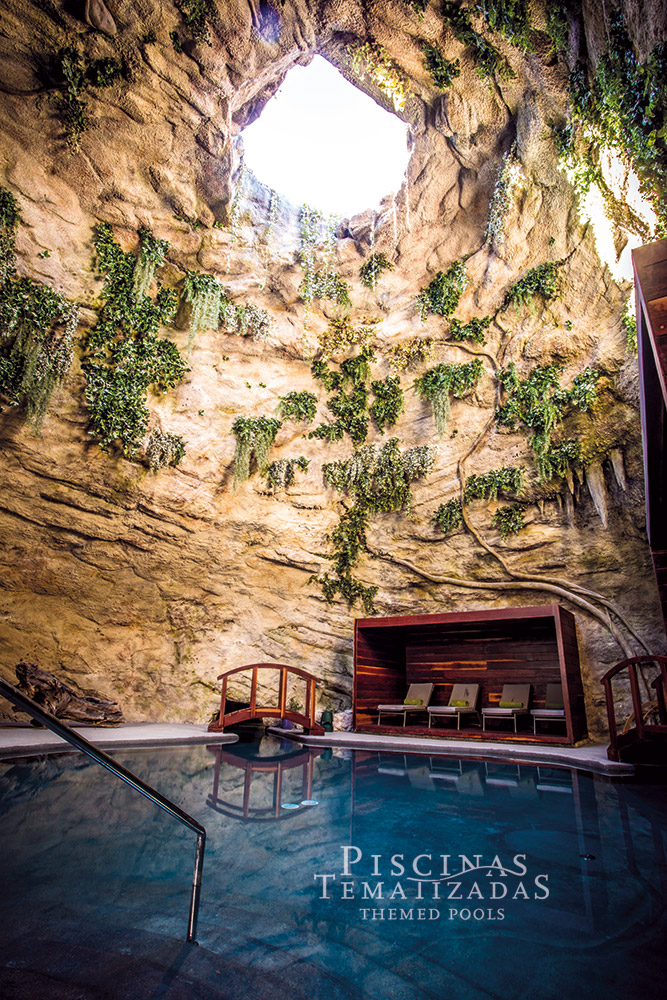 SCHWIMMBAD IN CENOTE - Themen Pools